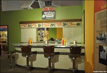 Edna Griffin | Students Share Knowledge